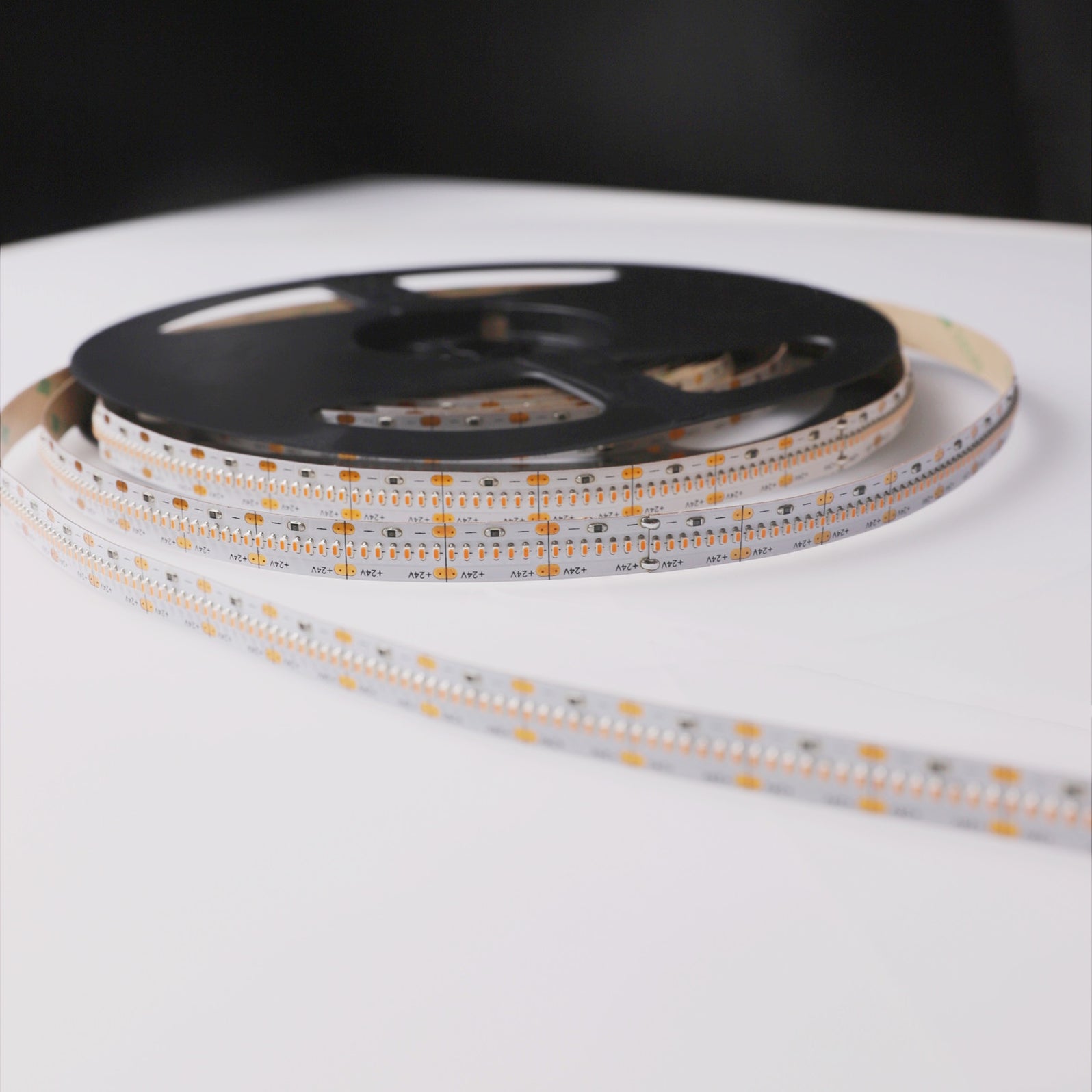CRI-MAX™ CRI 95+ High Brightness LED Flexible Strip 1800K 2700K 3000K